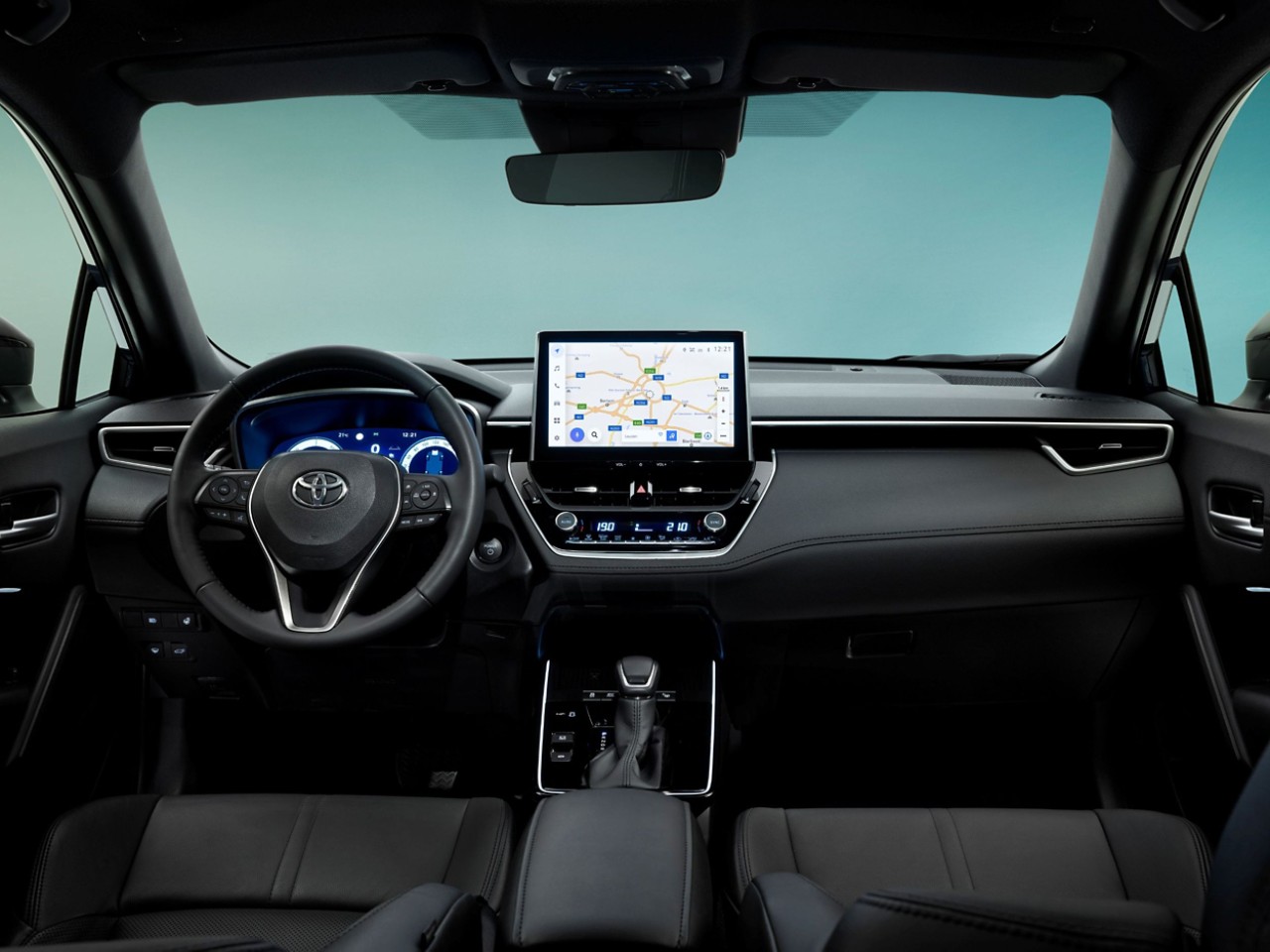 Toyota, Yeni Corolla Cross Hybrid’i Türkiye’de Satışa Sundu